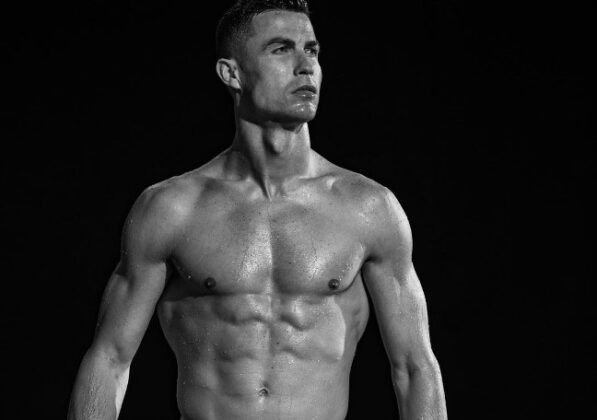 Cristiano Ronaldo Height, Weight, Shoe Size | sportDA